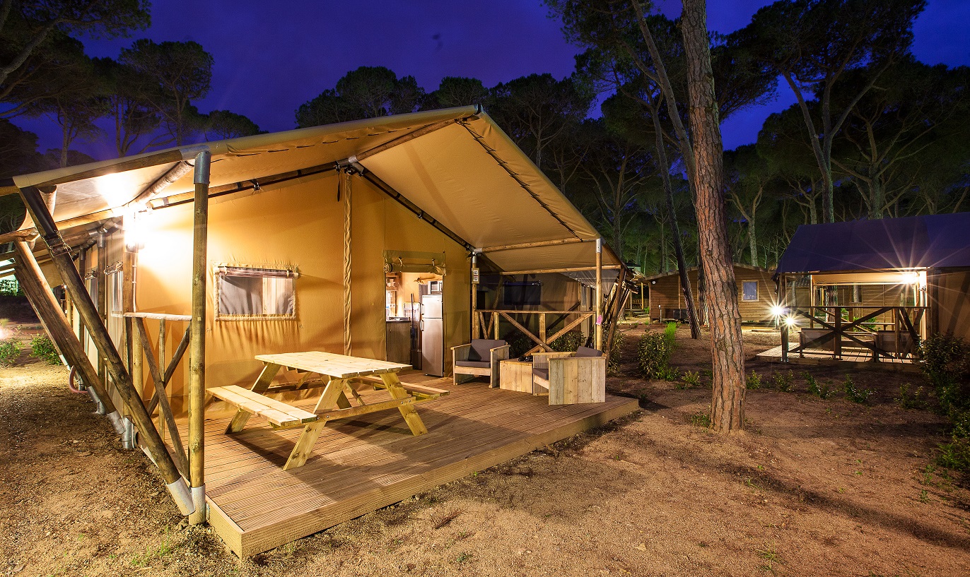 Glamping – si iz testa za kampiranje z razkošjem? - Vandraj